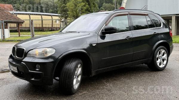 Melns BMW X5 2007 Rīga, ar dzinēja tilpumu 3.00 L un nobraukumu 378 tūkst. km par 8250 €, foto 8 vietnē AUTOMOTO.COM.LV
