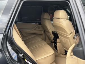 Black BMW X5 2007 in Kaunas, with an engine capacity of 3.00 L and mileage of 240 thousand km for 6950 €, photo 27 on AUTOMOTO.COM.LV