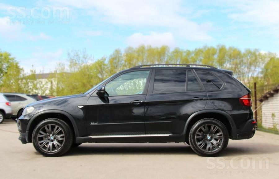 Black BMW X5 2008 in Rezekne, with an engine capacity of 3.00 L and mileage of 314 thousand km for 62300 €, photo 3 on AUTOMOTO.COM.LV