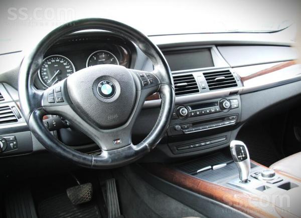 Melns BMW X5 2008 Rēzekne, ar dzinēja tilpumu 3.00 L un nobraukumu 314 tūkst. km par 62300 €, foto 8 vietnē AUTOMOTO.COM.LV