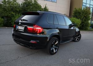 Melns BMW X5 2008 Rīga, ar dzinēja tilpumu 3.00 L un nobraukumu 270 tūkst. km par 11490 €, foto 2 vietnē AUTOMOTO.COM.LV