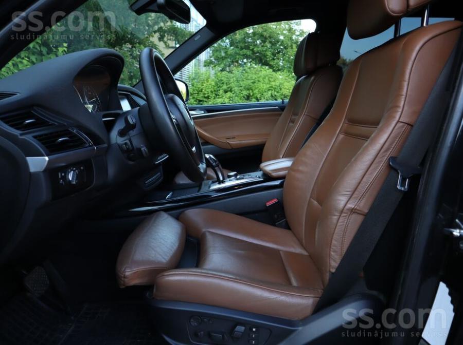 Melns BMW X5 2008 Rīga, ar dzinēja tilpumu 3.00 L un nobraukumu 270 tūkst. km par 11490 €, foto 11 vietnē AUTOMOTO.COM.LV