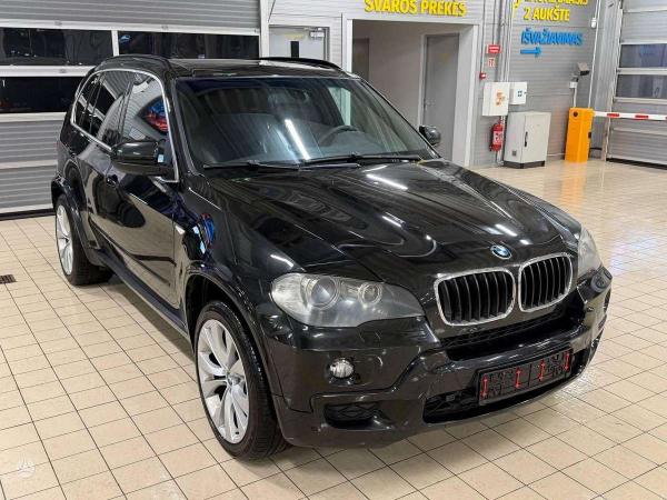 Melns BMW X5 2008 Viļņa, ar dzinēja tilpumu 2.99 L un nobraukumu 323 tūkst. km par 9000 €, foto 8 vietnē AUTOMOTO.COM.LV