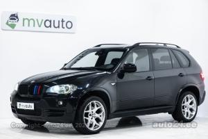 Melns BMW X5 2008 Tallina, ar dzinēja tilpumu 3.00 L un nobraukumu 318 tūkst. km par 7500 €, foto  vietnē AUTOMOTO.COM.LV
