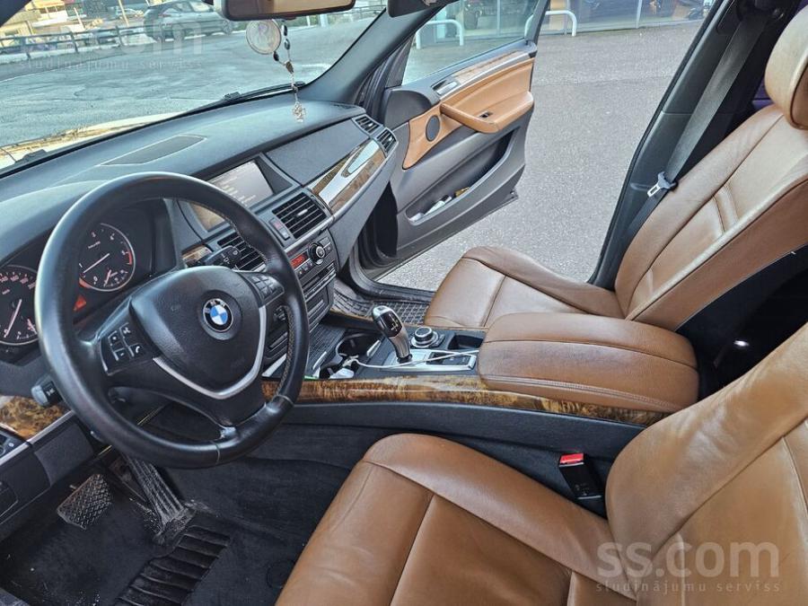 Melns BMW X5 2008 Rīga, ar dzinēja tilpumu 3.00 L un nobraukumu 339 tūkst. km par 7300 €, foto 6 vietnē AUTOMOTO.COM.LV