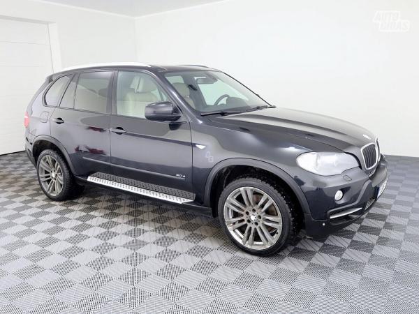 Melns BMW X5 2008 Tallina, ar dzinēja tilpumu 3.00 L un nobraukumu 439 tūkst. km par 5699 €, foto 1 vietnē AUTOMOTO.COM.LV