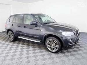 Black BMW X5 2008 in Tallinn, with an engine capacity of 3.00 L and mileage of 439 thousand km for 5699 €, photo  on AUTOMOTO.COM.LV