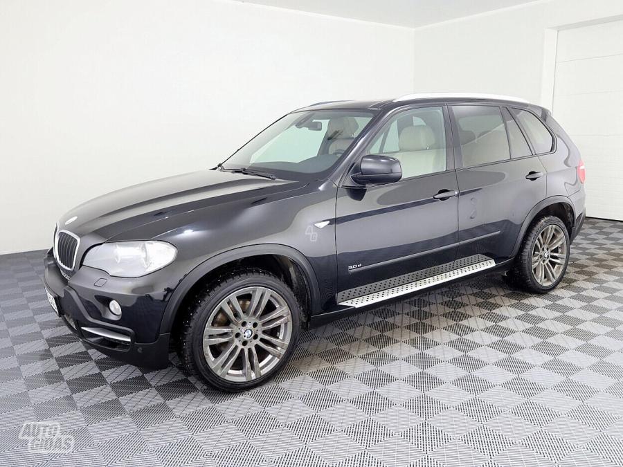 Melns BMW X5 2008 Tallina, ar dzinēja tilpumu 3.00 L un nobraukumu 439 tūkst. km par 5699 €, foto 2 vietnē AUTOMOTO.COM.LV
