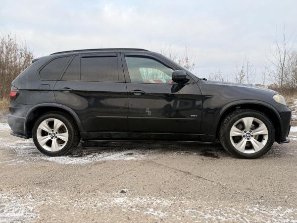 Black BMW X5 2008 in Vilnius, with an engine capacity of 3.00 L and mileage of 436 thousand km for 7500 €, photo 3 on AUTOMOTO.COM.LV