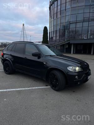 Melns BMW X5 2008 Rīga, ar dzinēja tilpumu 3.00 L un nobraukumu 424 tūkst. km par 10700 €, foto 3 vietnē AUTOMOTO.COM.LV