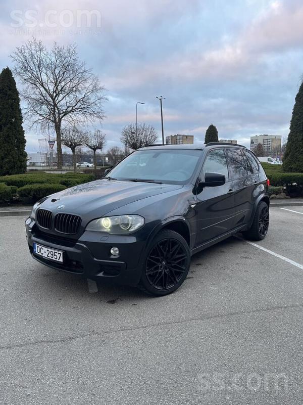Melns BMW X5 2008 Rīga, ar dzinēja tilpumu 3.00 L un nobraukumu 424 tūkst. km par 11000 €, foto 4 vietnē AUTOMOTO.COM.LV