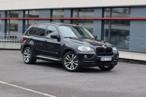 Melns BMW X5 2008 Rīga, ar dzinēja tilpumu 3.00 L un nobraukumu 278 tūkst. km par 8280 €, foto  vietnē AUTOMOTO.COM.LV