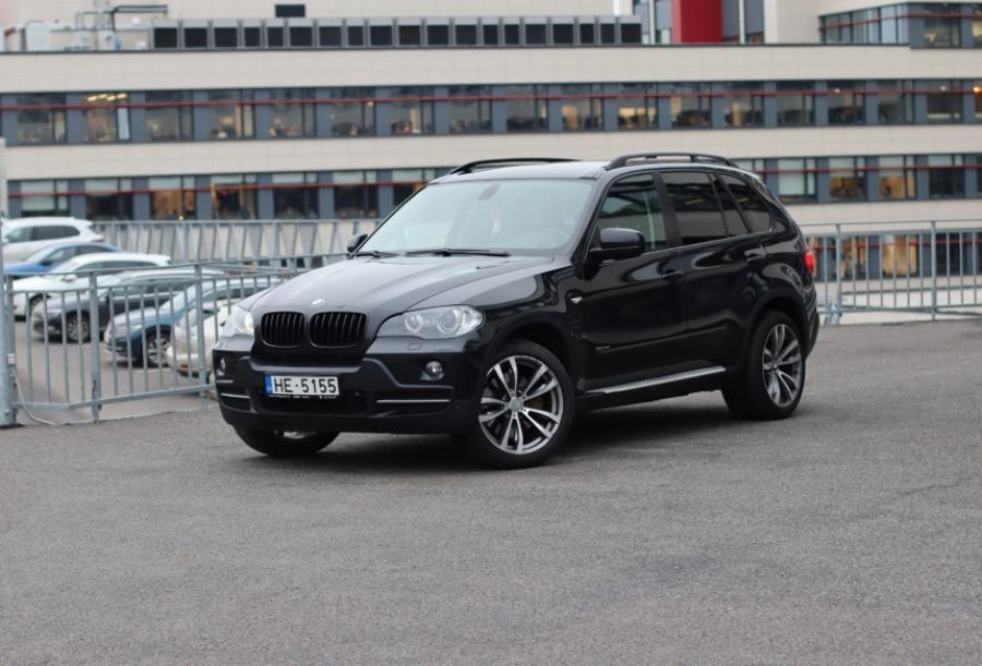 Black BMW X5 2008 in Riga, with an engine capacity of 3.00 L and mileage of 278 thousand km for 8280 €, photo 14 on AUTOMOTO.COM.LV