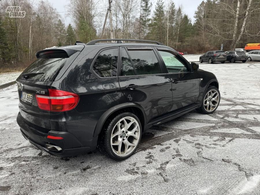 Melns BMW X5 2008 Viļņa, ar dzinēja tilpumu 3.00 L un nobraukumu 205 tūkst. km par 6500 €, foto 4 vietnē AUTOMOTO.COM.LV