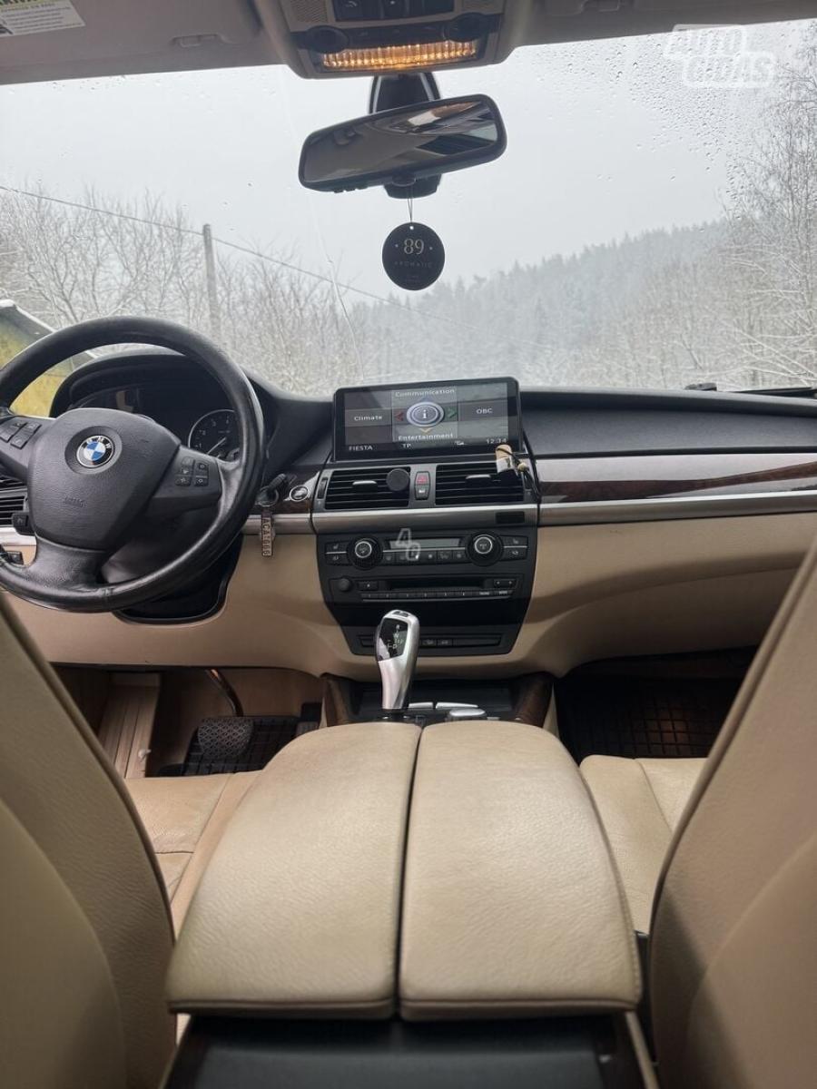 Melns BMW X5 2008 Viļņa, ar dzinēja tilpumu 3.00 L un nobraukumu 205 tūkst. km par 6500 €, foto 12 vietnē AUTOMOTO.COM.LV