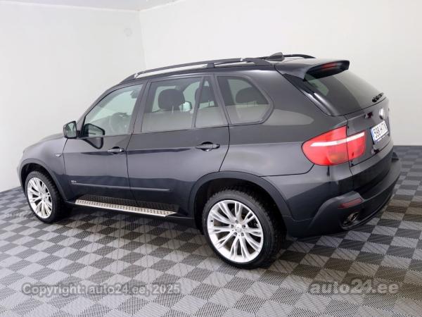Melns BMW X5 2008 Tallina, ar dzinēja tilpumu 3.00 L un nobraukumu 266 tūkst. km par 6499 €, foto 4 vietnē AUTOMOTO.COM.LV