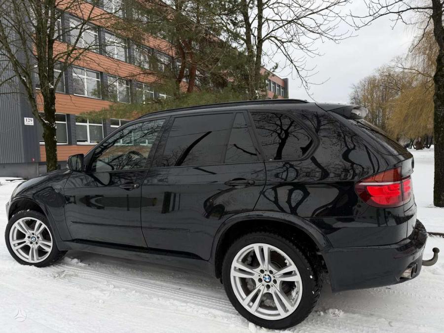 Черный БМВ Х5 2008 в Каунас, объемом двигателя 2.99 л и пробегом 279 тыс. км за 8750 €, фото 13 на AUTOMOTO.COM.LV