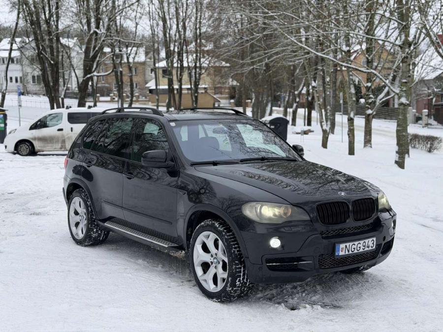 Melns BMW X5 2008 Šauļi, ar dzinēja tilpumu 2.99 L un nobraukumu 391 tūkst. km par 6350 €, foto 3 vietnē AUTOMOTO.COM.LV