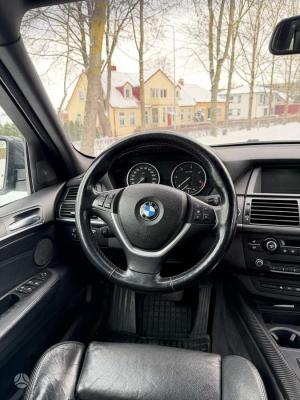 Melns BMW X5 2008 Šauļi, ar dzinēja tilpumu 2.99 L un nobraukumu 391 tūkst. km par 6350 €, foto 13 vietnē AUTOMOTO.COM.LV