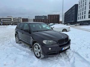 Melns BMW X5 2008 Viļņa, ar dzinēja tilpumu 2.99 L un nobraukumu 430 tūkst. km par 7500 €, foto 3 vietnē AUTOMOTO.COM.LV