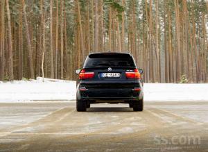 Melns BMW X5 2008 Rīga, ar dzinēja tilpumu 3.00 L un nobraukumu 274 tūkst. km par 8490 €, foto 7 vietnē AUTOMOTO.COM.LV