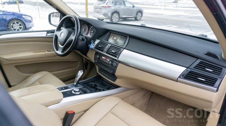Melns BMW X5 2008 Rīga, ar dzinēja tilpumu 3.00 L un nobraukumu 274 tūkst. km par 8490 €, foto 11 vietnē AUTOMOTO.COM.LV