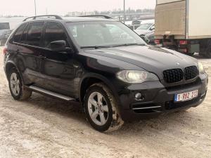 Black BMW X5 2008 in Kaunas, with an engine capacity of 2.99 L and mileage of 384 thousand km for 6490 €, photo  on AUTOMOTO.COM.LV