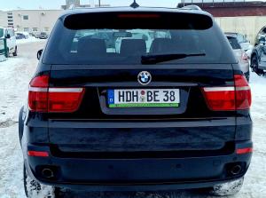 Black BMW X5 2008 in Kretinga, with an engine capacity of 3.00 L and mileage of 248 thousand km for 8999 €, photo 7 on AUTOMOTO.COM.LV