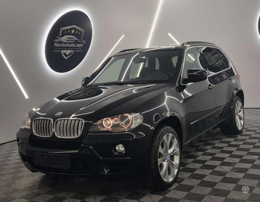 Black BMW X5 2008 in Marijampole, with an engine capacity of 2.99 L and mileage of 214 thousand km for 10999 €, photo 39 on AUTOMOTO.COM.LV