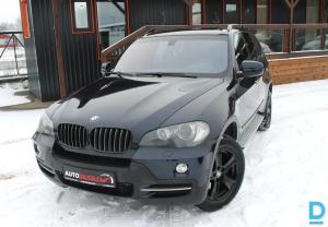 Melns BMW X5 2008 Rīga, ar dzinēja tilpumu 3.00 L un nobraukumu 312 tūkst. km par 8490 €, foto  vietnē AUTOMOTO.COM.LV