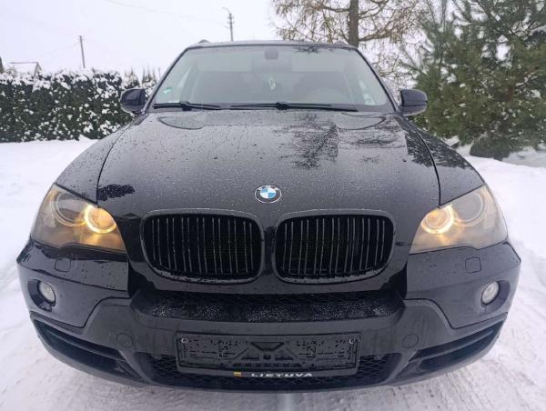 Melns BMW X5 2008 Panevēža, ar dzinēja tilpumu 0.00 L un nobraukumu 279 tūkst. km par 8950 €, foto 3 vietnē AUTOMOTO.COM.LV