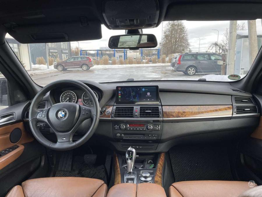 Melns BMW X5 2008 Kauņa, ar dzinēja tilpumu 2.99 L un nobraukumu 318 tūkst. km par 7950 €, foto 15 vietnē AUTOMOTO.COM.LV