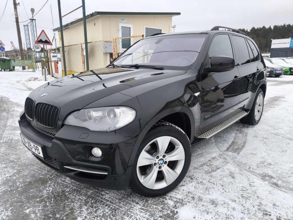 Melns BMW X5 2008 Viļņa, ar dzinēja tilpumu 2.99 L un nobraukumu 254 tūkst. km par 8950 €, foto 2 vietnē AUTOMOTO.COM.LV