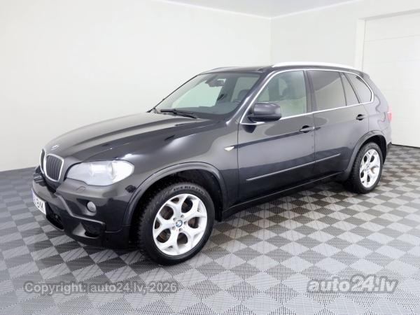 Black BMW X5 2008 in Tallinn, with an engine capacity of 3.00 L and mileage of 293 thousand km for 7499 €, photo 2 on AUTOMOTO.COM.LV