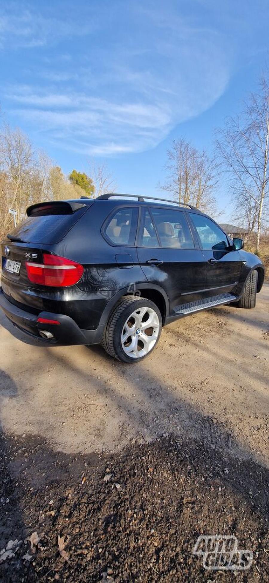 Melns BMW X5 2008 Kauņa, ar dzinēja tilpumu 3.00 L un nobraukumu 437 tūkst. km par 4900 €, foto 5 vietnē AUTOMOTO.COM.LV