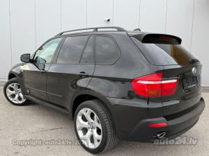 Black BMW X5 2008 in Tartu, with an engine capacity of 3.00 L and mileage of 262 thousand km for 9499 €, photo 6 on AUTOMOTO.COM.LV