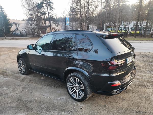 Melns BMW X5 2008 Viļņa, ar dzinēja tilpumu 4.80 L un nobraukumu 317 tūkst. km par 5600 €, foto 4 vietnē AUTOMOTO.COM.LV