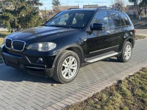 Melns BMW X5 2008 Alīta, ar dzinēja tilpumu 3.00 L un nobraukumu 332 tūkst. km par 8250 €, foto 15 vietnē AUTOMOTO.COM.LV