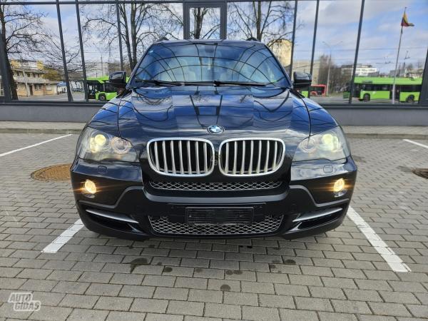 Black BMW X5 2008 in Kaunas, with an engine capacity of 3.00 L and mileage of 290 thousand km for 7900 €, photo 5 on AUTOMOTO.COM.LV