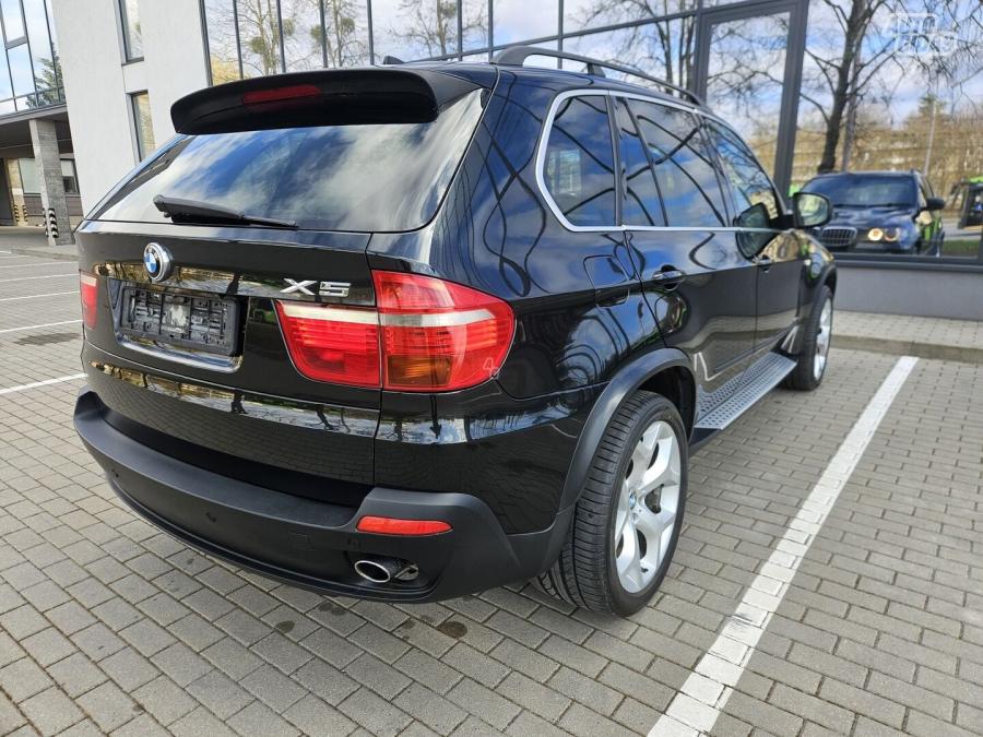 Black BMW X5 2008 in Kaunas, with an engine capacity of 3.00 L and mileage of 290 thousand km for 7900 €, photo 14 on AUTOMOTO.COM.LV