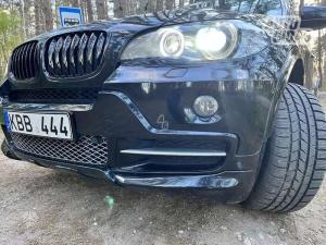 Black BMW X5 2008 in Jurbarkas, with an engine capacity of 3.00 L and mileage of 363 thousand km for 8200 €, photo 7 on AUTOMOTO.COM.LV