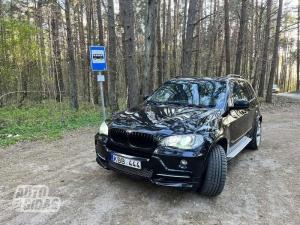 Black BMW X5 2008 in Jurbarkas, with an engine capacity of 3.00 L and mileage of 363 thousand km for 8200 €, photo 8 on AUTOMOTO.COM.LV