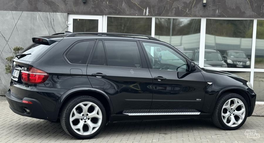 Melns BMW X5 2008 Radviliškis, ar dzinēja tilpumu 3.00 L un nobraukumu 384 tūkst. km par 9250 €, foto 10 vietnē AUTOMOTO.COM.LV
