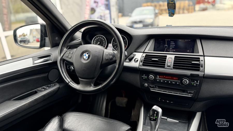 Melns BMW X5 2008 Radviliškis, ar dzinēja tilpumu 3.00 L un nobraukumu 384 tūkst. km par 9250 €, foto 15 vietnē AUTOMOTO.COM.LV