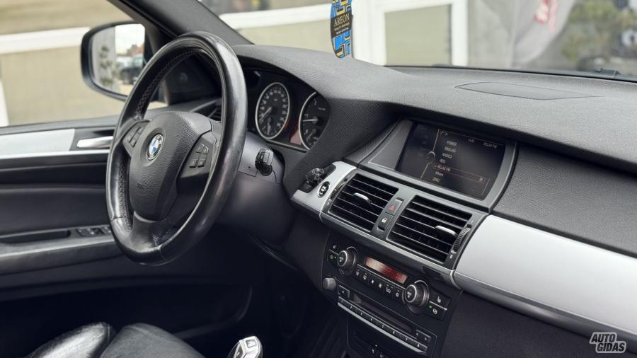 Melns BMW X5 2008 Radviliškis, ar dzinēja tilpumu 3.00 L un nobraukumu 384 tūkst. km par 9250 €, foto 17 vietnē AUTOMOTO.COM.LV