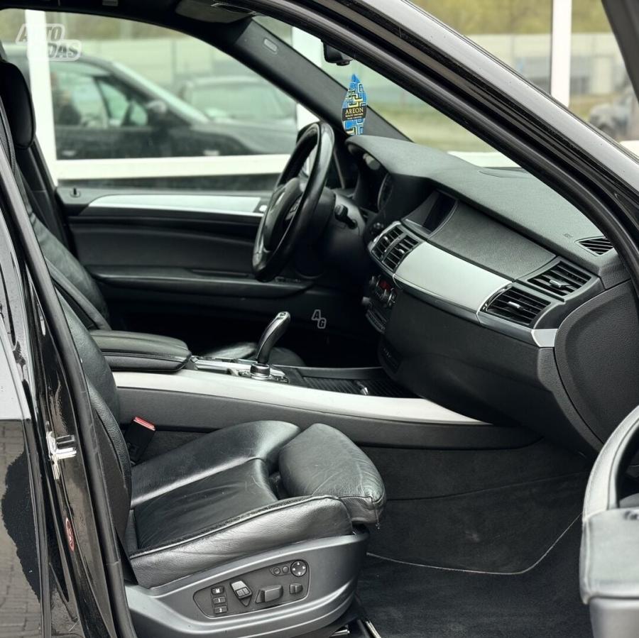 Melns BMW X5 2008 Radviliškis, ar dzinēja tilpumu 3.00 L un nobraukumu 384 tūkst. km par 9250 €, foto 19 vietnē AUTOMOTO.COM.LV