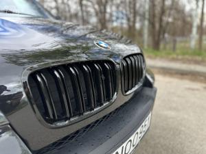 Black BMW X5 2008 in Vilnius, with an engine capacity of 3.00 L and mileage of 253 thousand km for 7299 €, photo 10 on AUTOMOTO.COM.LV