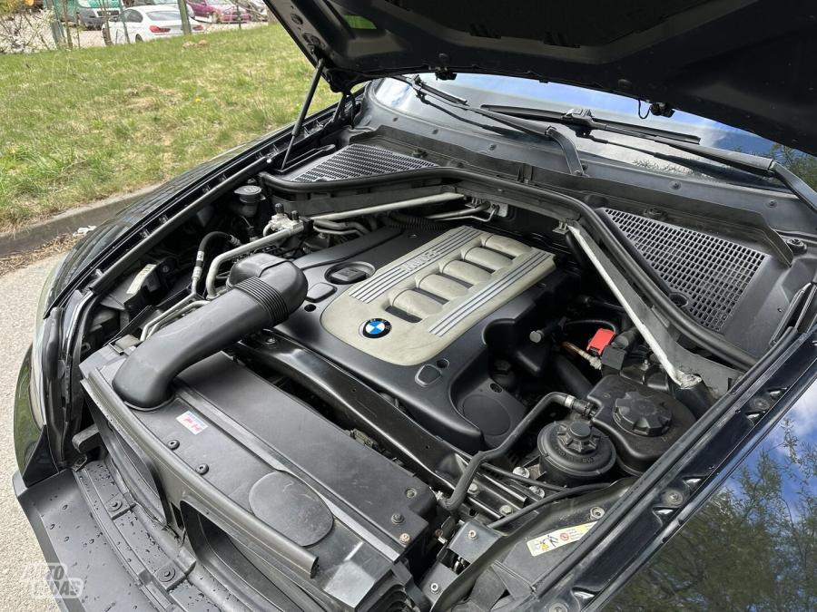 Black BMW X5 2008 in Vilnius, with an engine capacity of 3.00 L and mileage of 253 thousand km for 7299 €, photo 25 on AUTOMOTO.COM.LV