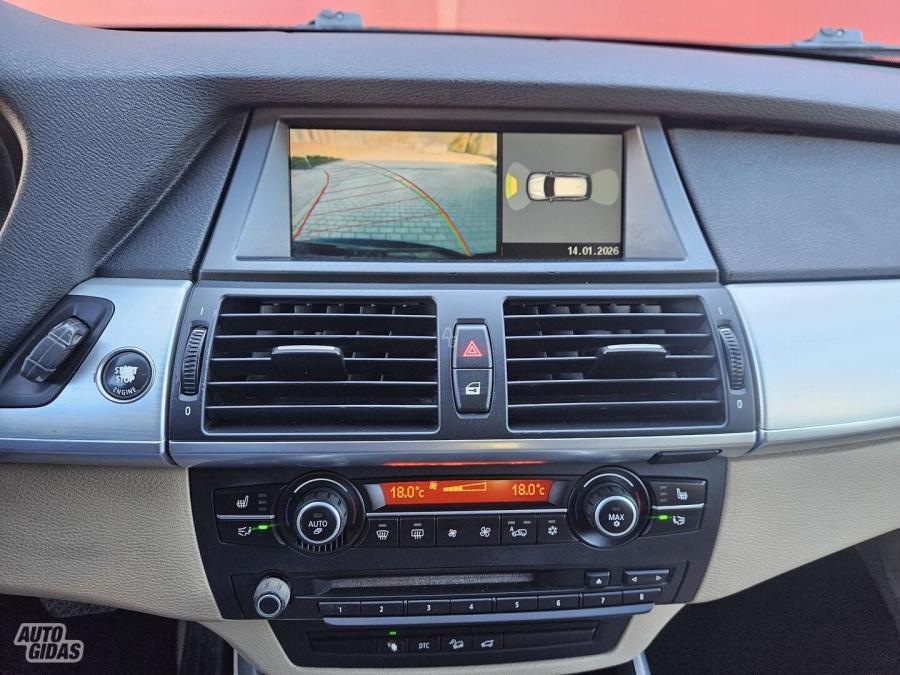 Black BMW X5 2008 in Kaunas, with an engine capacity of 3.00 L and mileage of 300 thousand km for 6950 €, photo 26 on AUTOMOTO.COM.LV