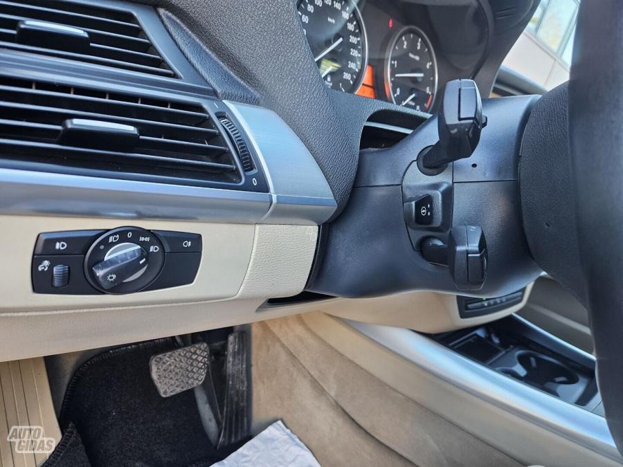 Black BMW X5 2008 in Kaunas, with an engine capacity of 3.00 L and mileage of 300 thousand km for 6950 €, photo 27 on AUTOMOTO.COM.LV